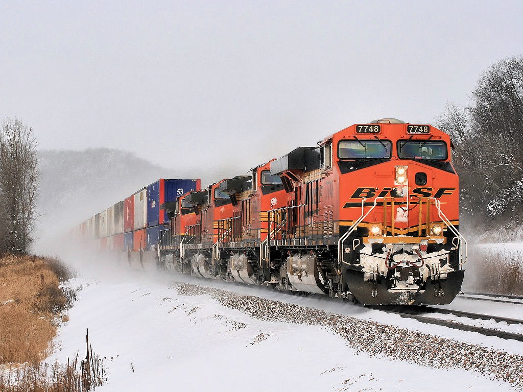 BNSF 7748